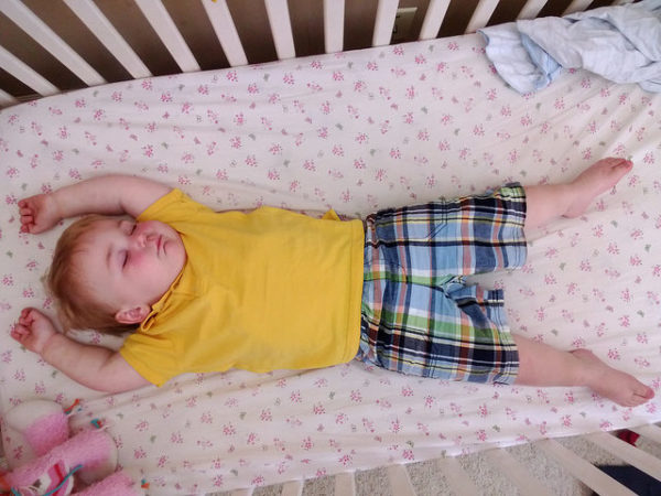 Why Is My Baby Suddenly Waking Up At Night Again Mommy Medicine